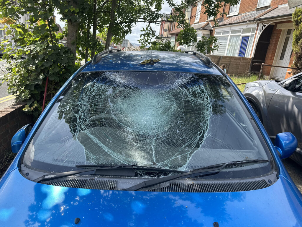 Dealing with Windscreen Damage on the Road: A Simple Guide - Chips Ahoy ...
